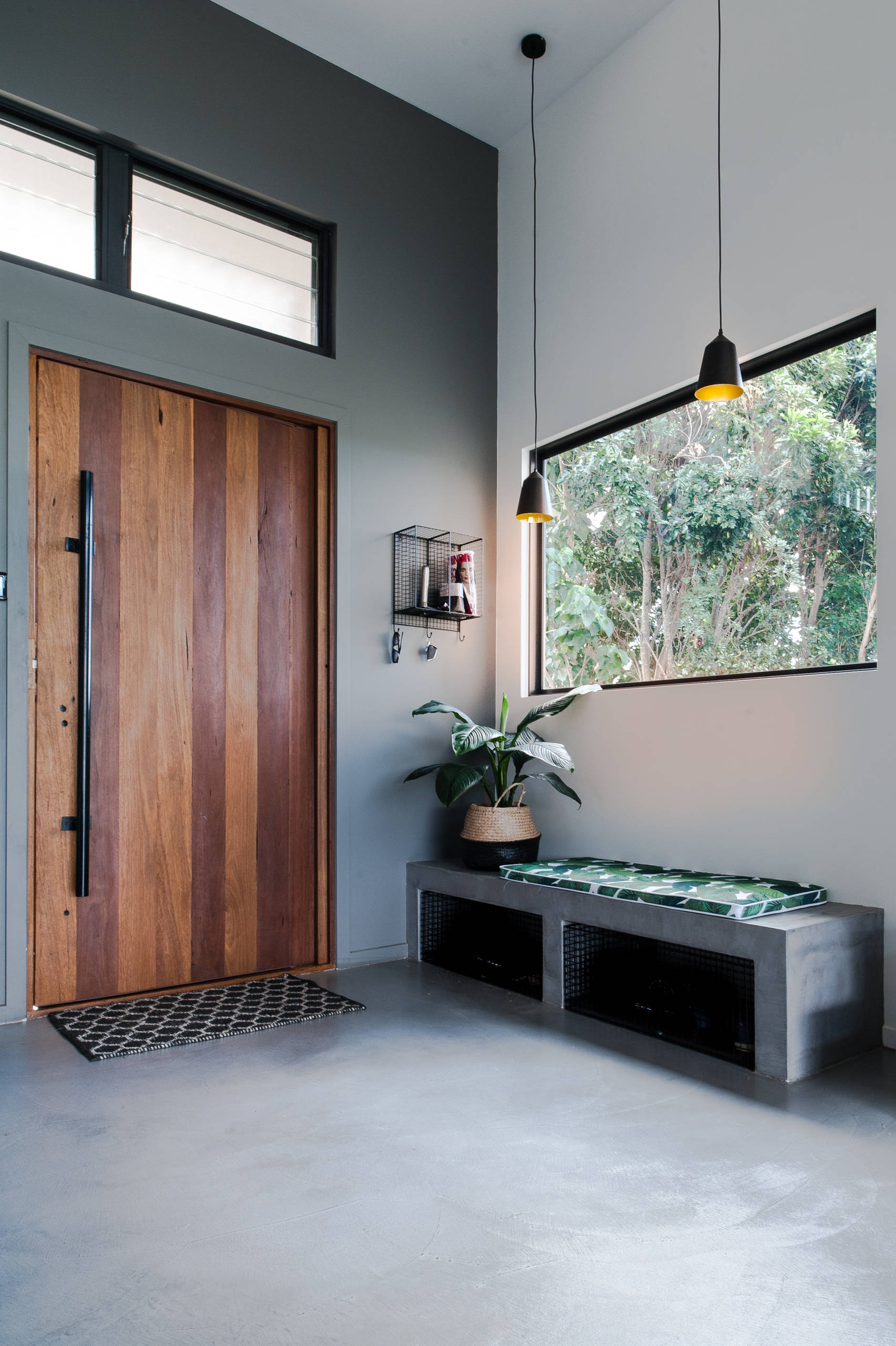 26 Well-Designed Front Entrance Ideas | Houzz AU