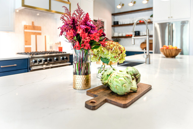 Silver Stallion Kitchen Countertop - Modern - Kitchen - Phoenix - by ...