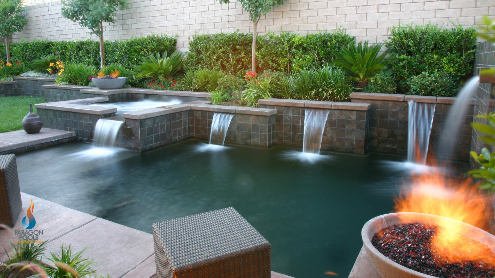20 Pool Designs Under 600 sq ft - Pool - Las Vegas - by Paragon Pools ...