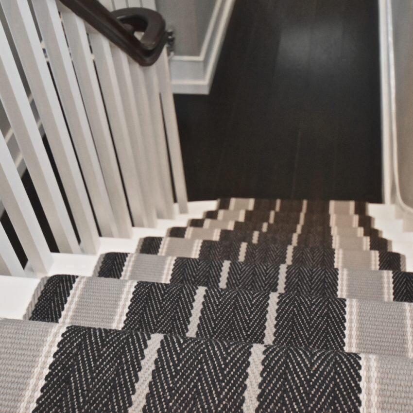 Broomley obsidian stair runner - Traditional - Staircase - by On A Roll ...