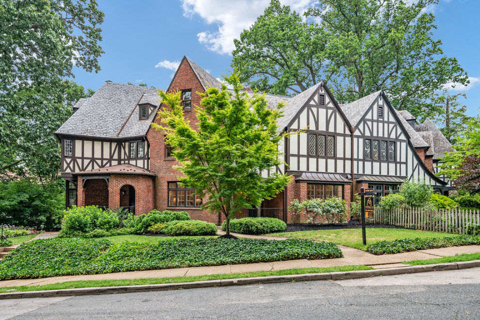 215 Tuscany Rd - Traditional - Exterior - Baltimore - by Innovative ...