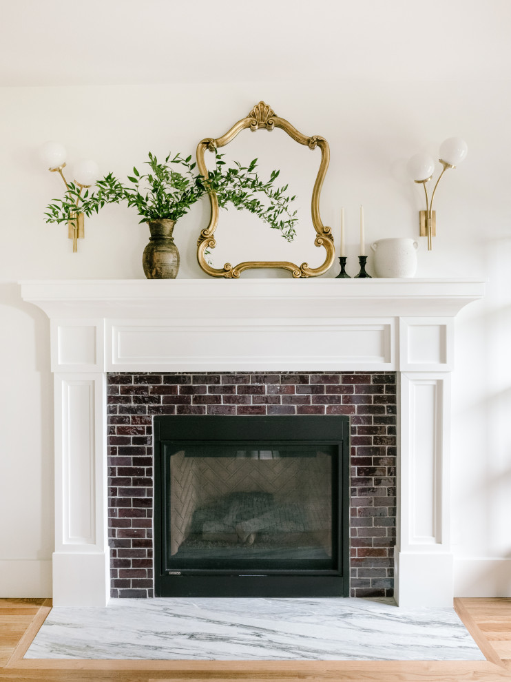 Ravenna Revamp - Living Room - Seattle - by Jessica Nelson Design | Houzz