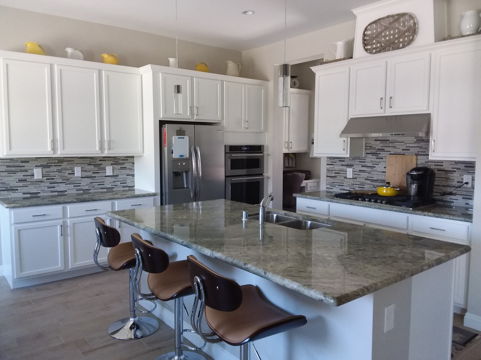 6 Bar Stool Styles That Work in (Almost) Every Kitchen