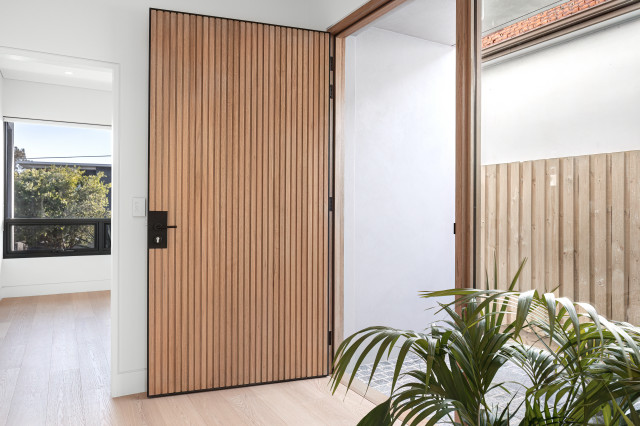 Duncan St Maroubra - NSW | CX Castellated Cladding Tas Oak & French Oak ...