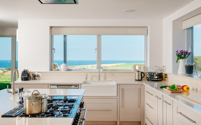 Houzz Tour: An Open-plan Retreat in Cornwall With a Modern Coastal Mood ...
