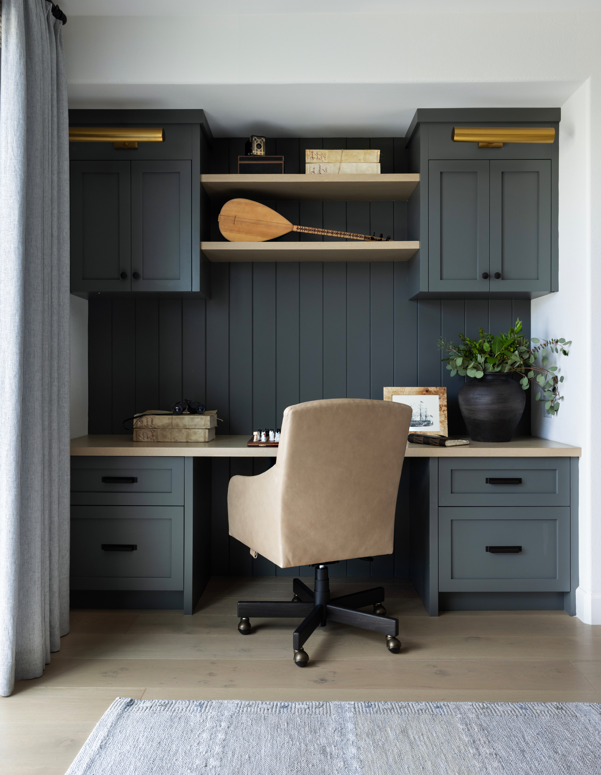 Trending Now: 10 Popular New Home Offices