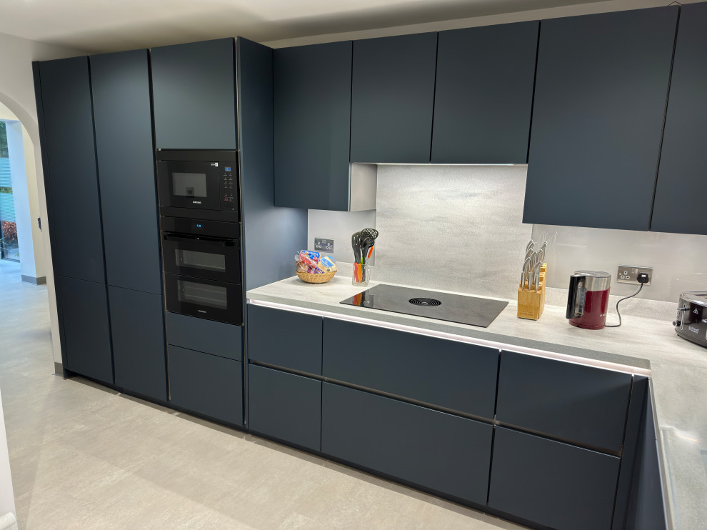 Fjord Blue kitchen with Corian Arrowroot worktops - Contemporary ...