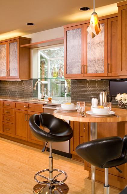 Modern Transitional Kitchen
