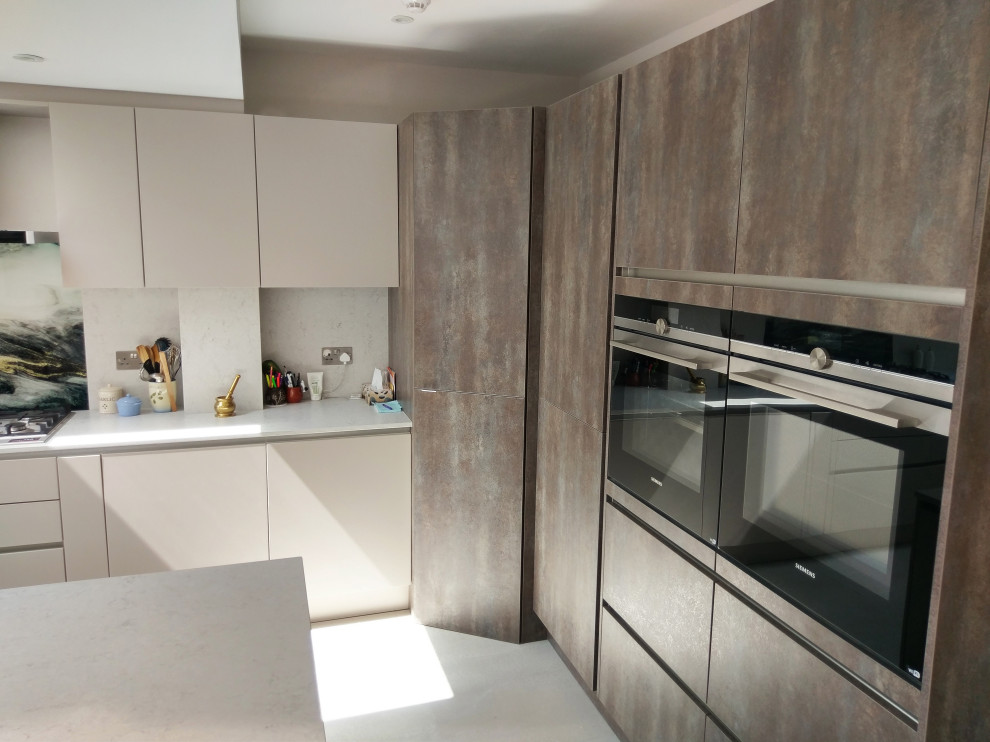 Minimalist kitchen in Harrow, London by Kudos Interior Designs ...