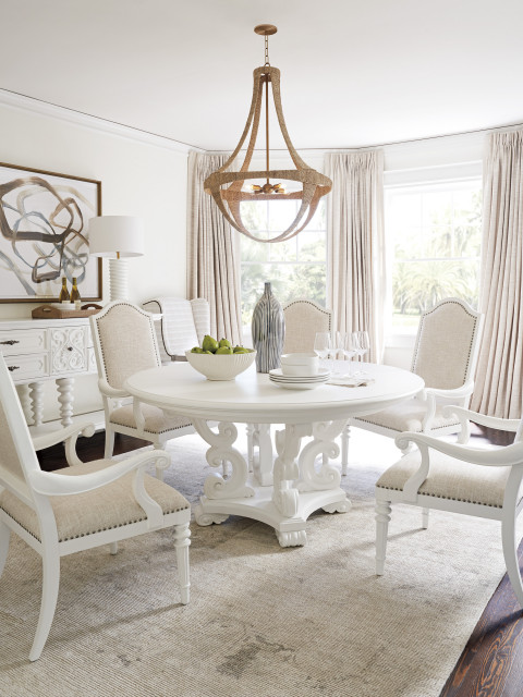 Modena Round Dining Table - Traditional - Dining Tables - by Lexington Home Brands | Houzz