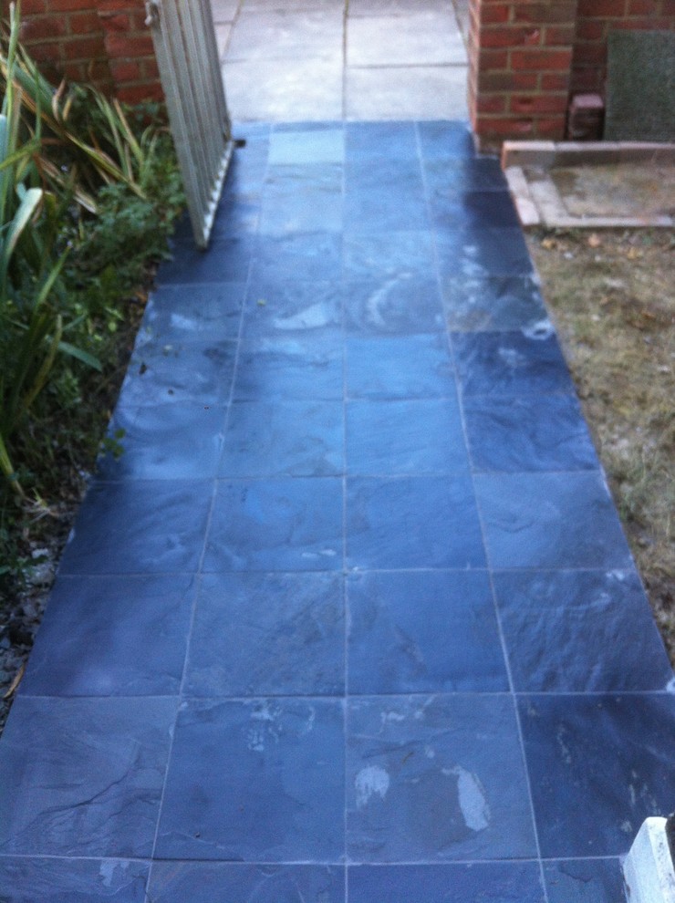 Slate Pathway - Contemporary - London - by TL Landscapes | Houzz UK