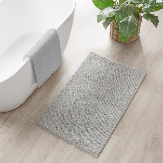 Beautyrest Plume Luxury Feather Touch Reversible Bath Rug, Runner 24x72 ...