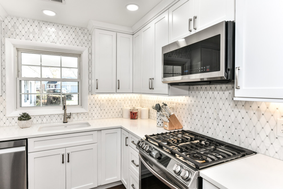 Fairfax - U Shaped Kitchen w/ Island - Modern - Kitchen - DC Metro - by ...