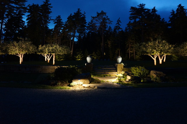 Moonlighting Installs A Custom Outdoor Lighting System In Maine ...
