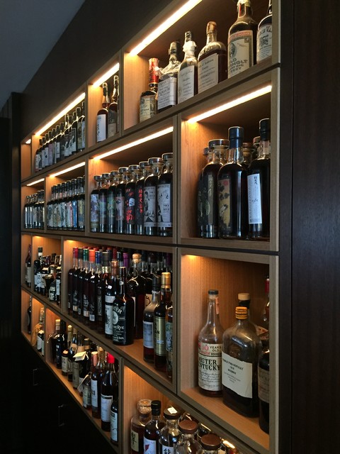 Custom Whiskey Bar New York von Goodbuilders Houzz