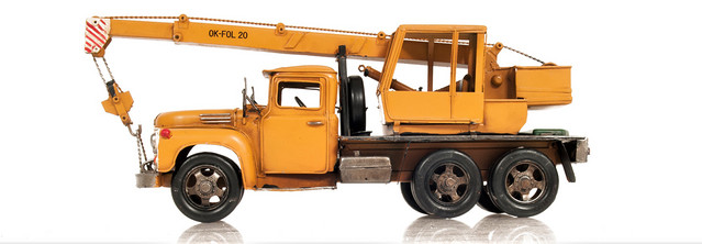 Metal Handmade Crane Truck Model, Collectible Metal Scale Model Truck ...
