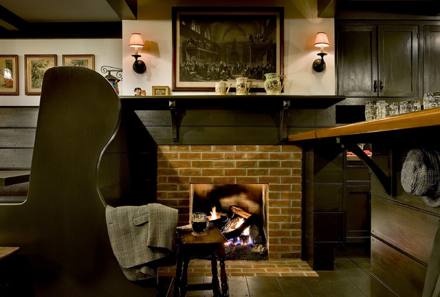 Basement of the Week: London Pub Ambience in Upstate New York