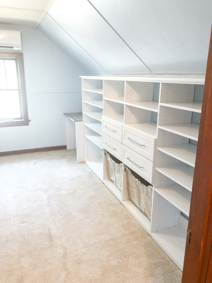 Sloped Ceilings - Modern - St Louis - by Saint Louis Closet Company | Houzz