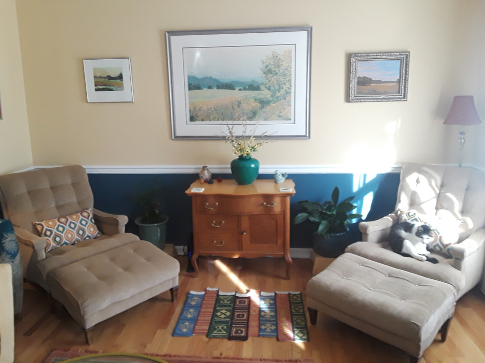 Designer Picks: 9 Beautiful Saturated Blue Paints