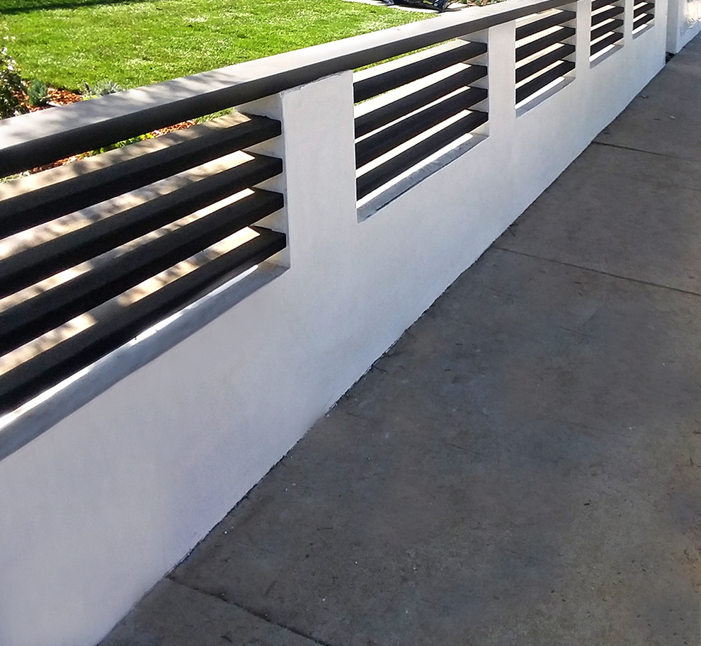Custom Stucco & Wood Fence - Los Angeles - by Flores Artscape, Inc. | Houzz