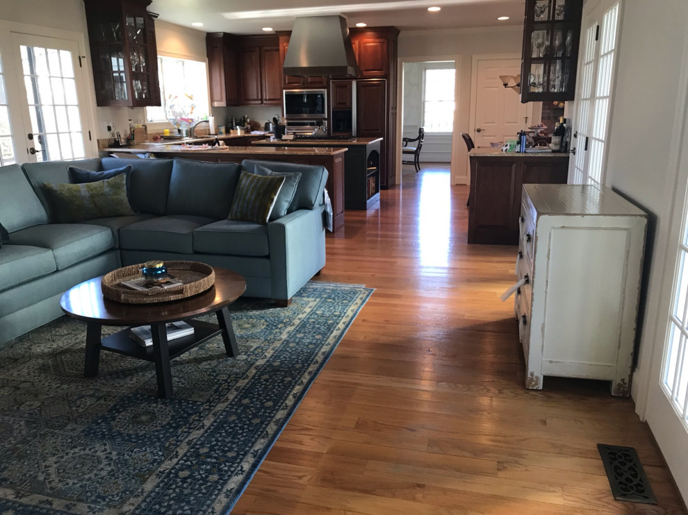 refreshing color scheme in kitchen