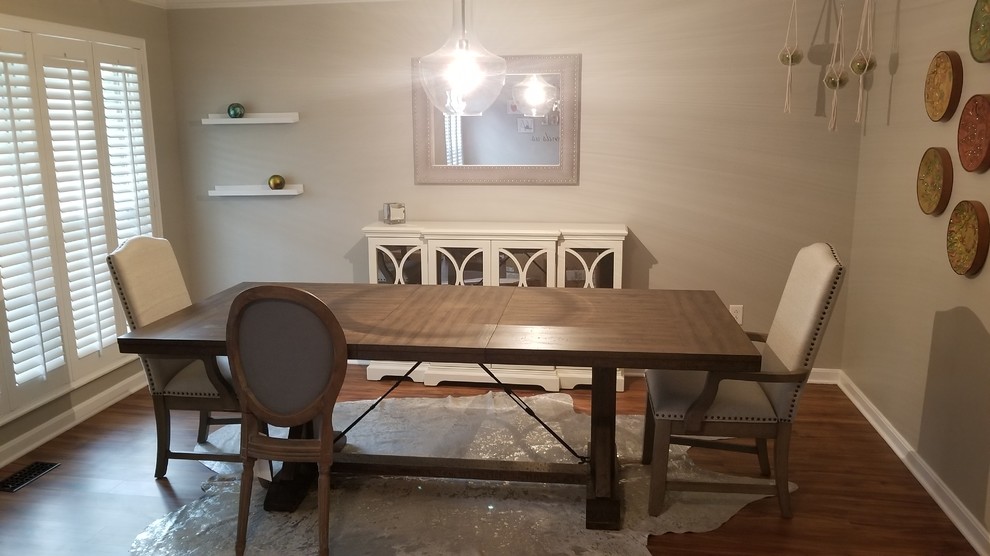 POLL: Dining chair style