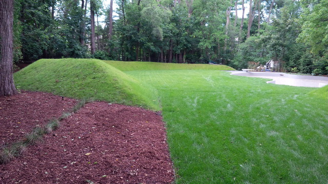 The Berm Job - Modern - Landscape - Toronto - by Arbordale Landscaping
