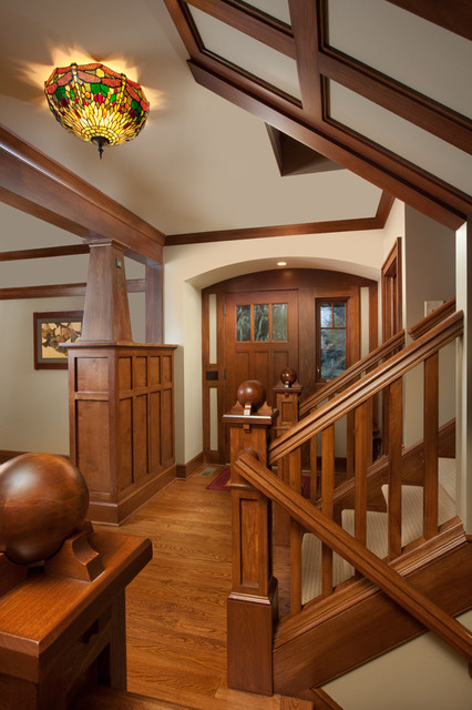 Craftsman Covered Entryway Designs