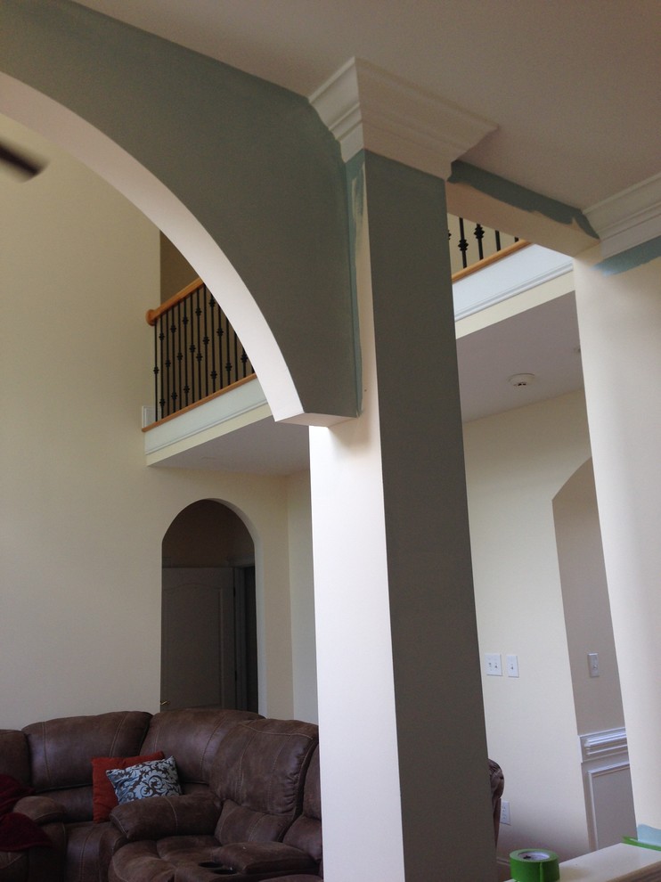 What color to paint columns between rooms
