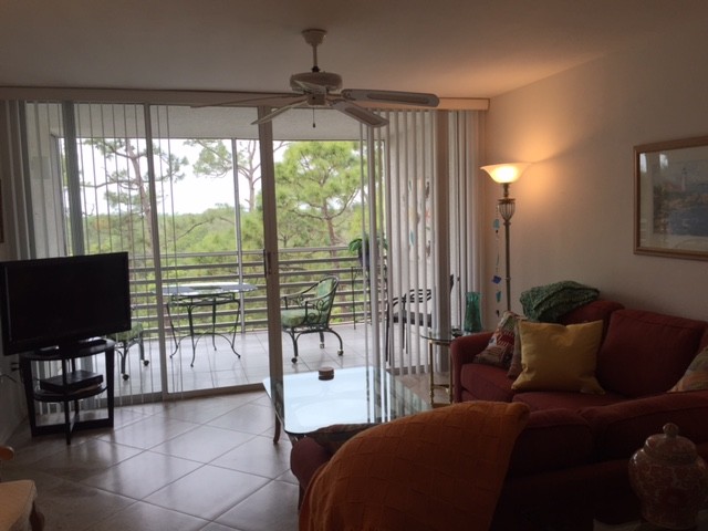 Florida condo sliding glass door window treatments.