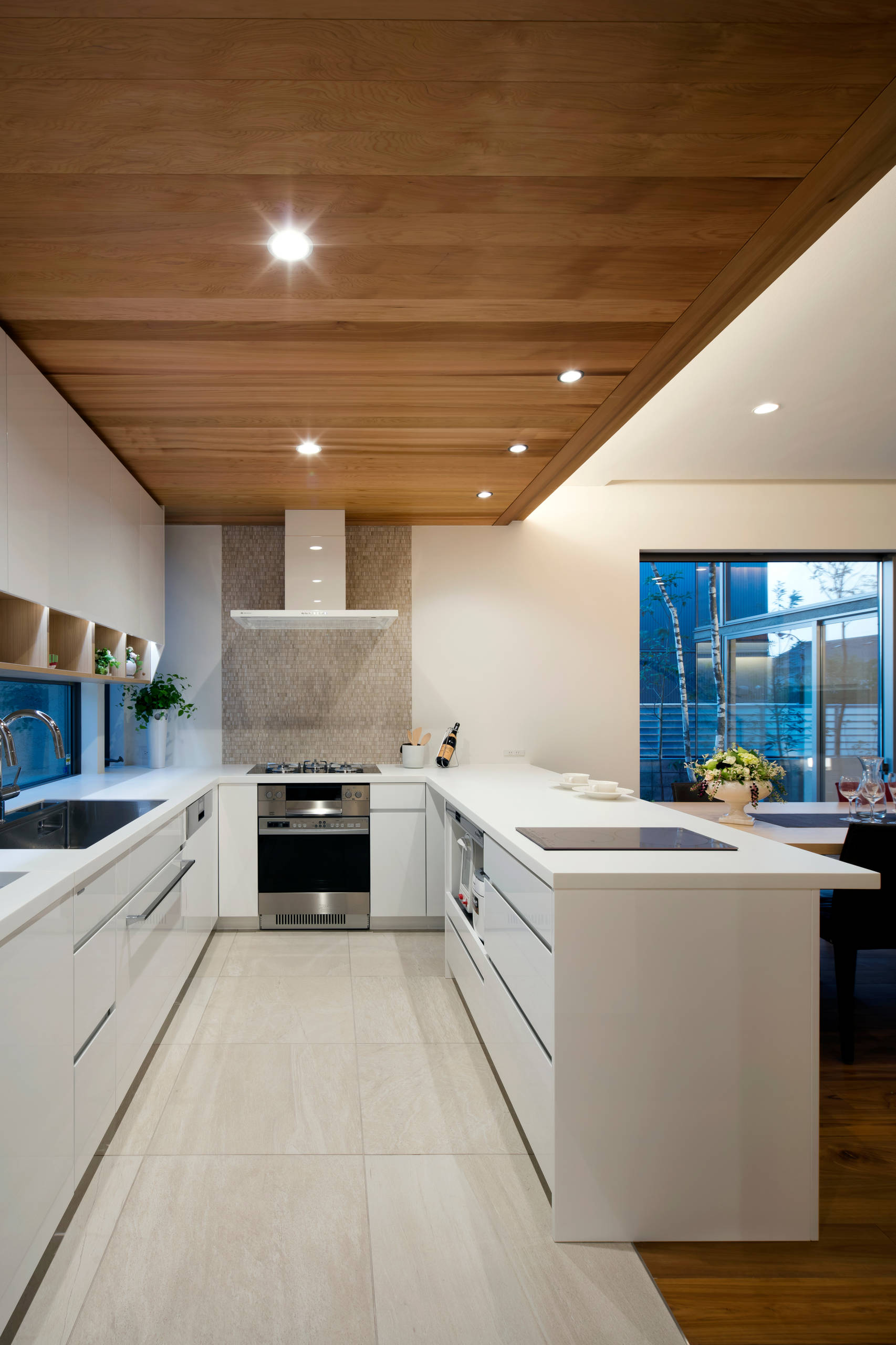 6 Things to Know Before Installing a Ducted Kitchen Chimney