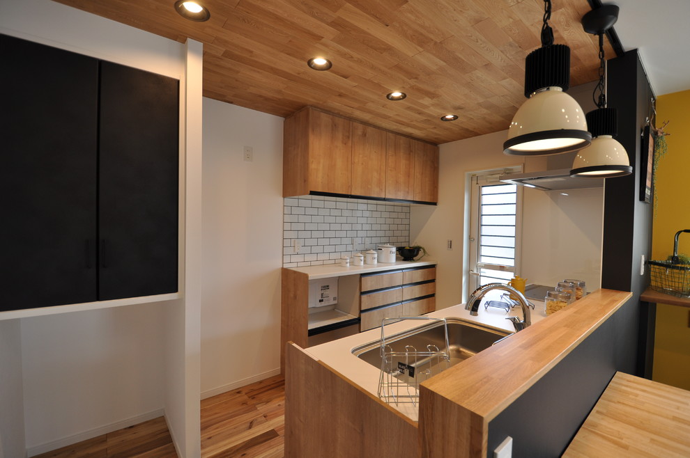 works18 - Beach Style - Kitchen - Other - by OMC STYLE HOUSE | Houzz