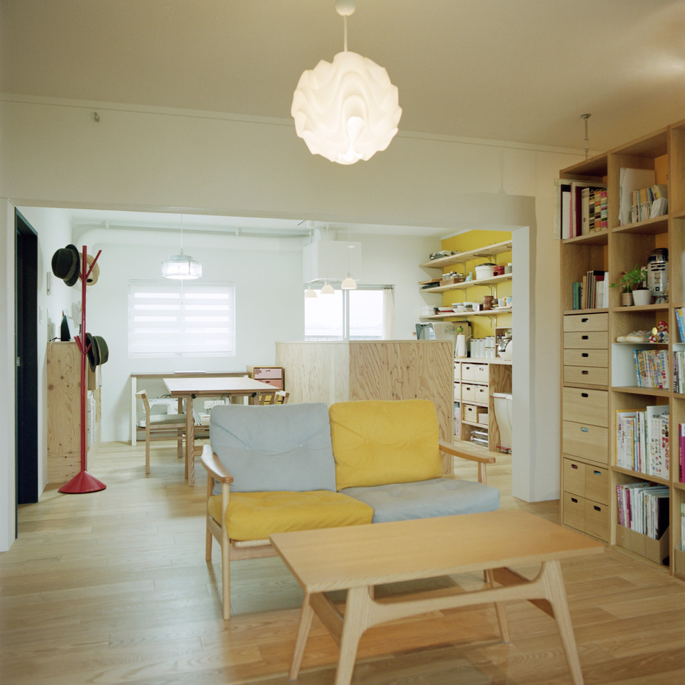 Tama-plaza Danchi Renovation 02 - Modern - Living Room - Yokohama - by ...