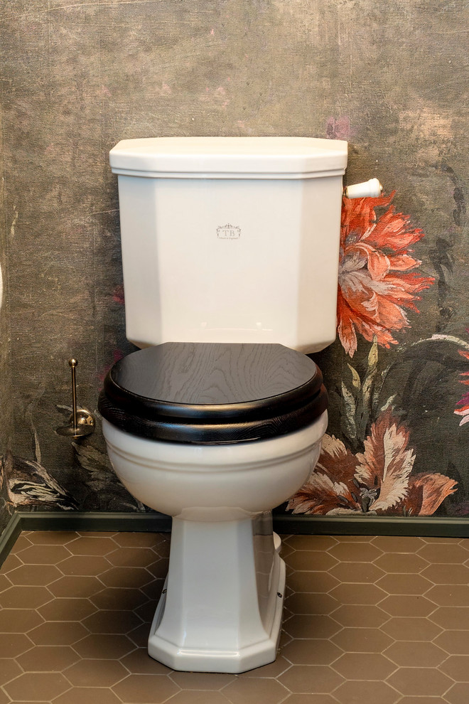 Nostalgie WC - Traditional - Bathroom - by TRADITIONAL BATHROOMS | Houzz