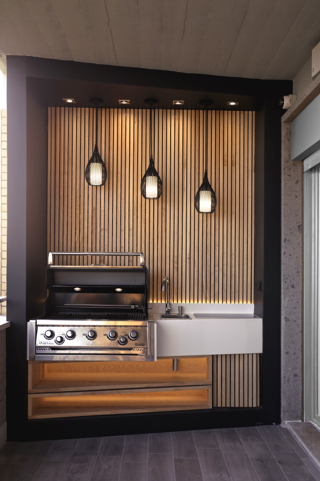 Terrazzo Trionfale || BBQ - Modern - Balcony - Rome - by GENESYS ...