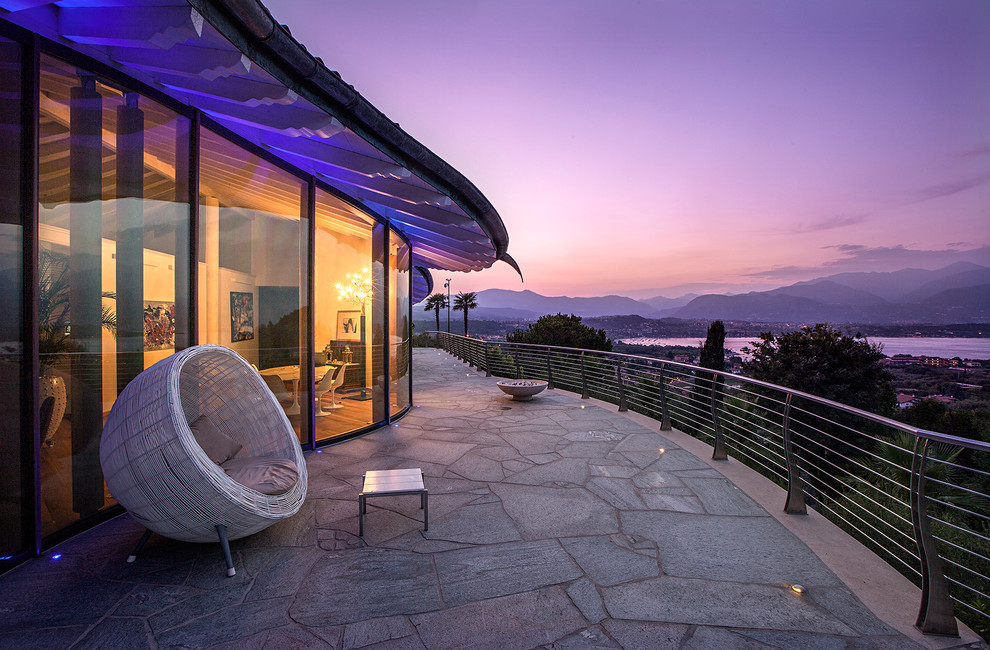 Garden with Breathtaking 360° Lake View - Mediterranean - Balcony ...