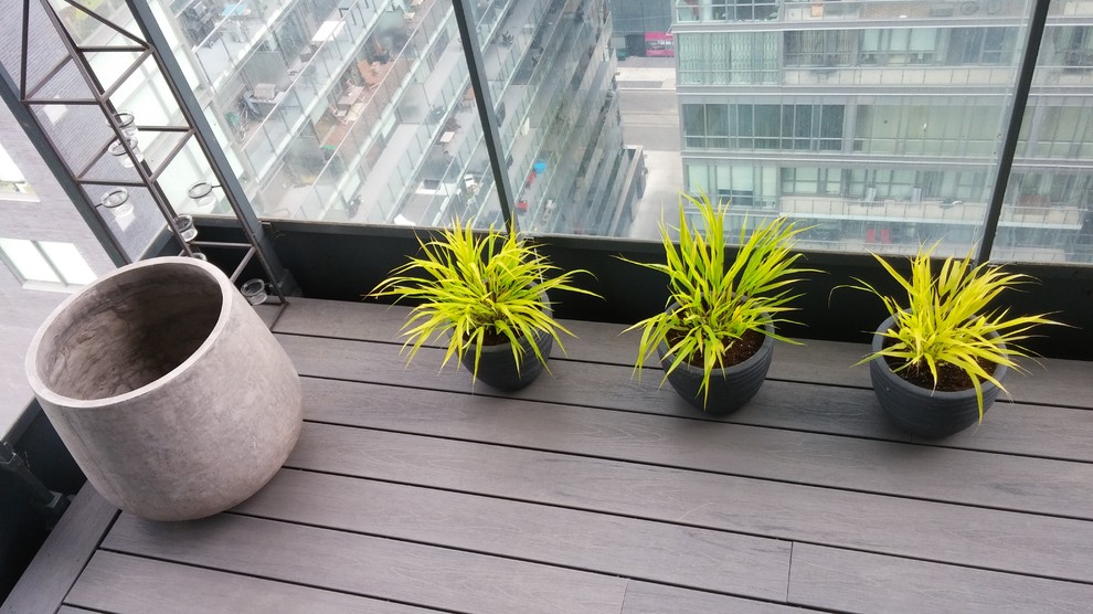 King West Toronto Staggered Composite Deck - Contemporary - Balcony ...