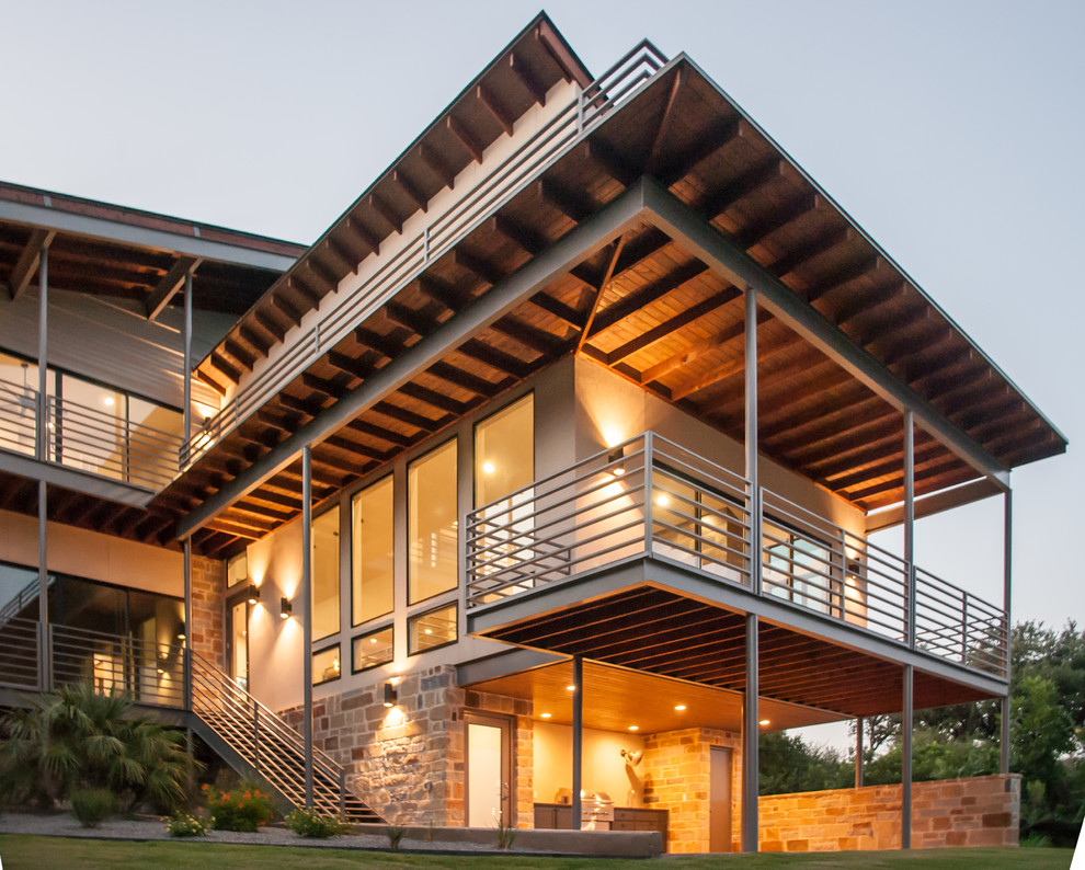 Lakeside Residence - Colina Cove - Modern - Balcony - Austin - by U+R ...