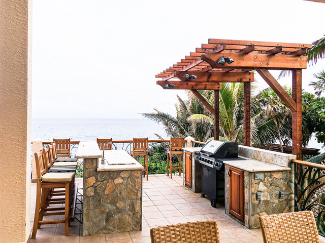 Outdoor Kitchen - Tropical - Balcony - Atlanta - by Homes by Christy ...