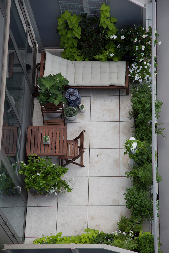 White+Green Edible NYC Terrace - Modern - Balcony - New York - by ...