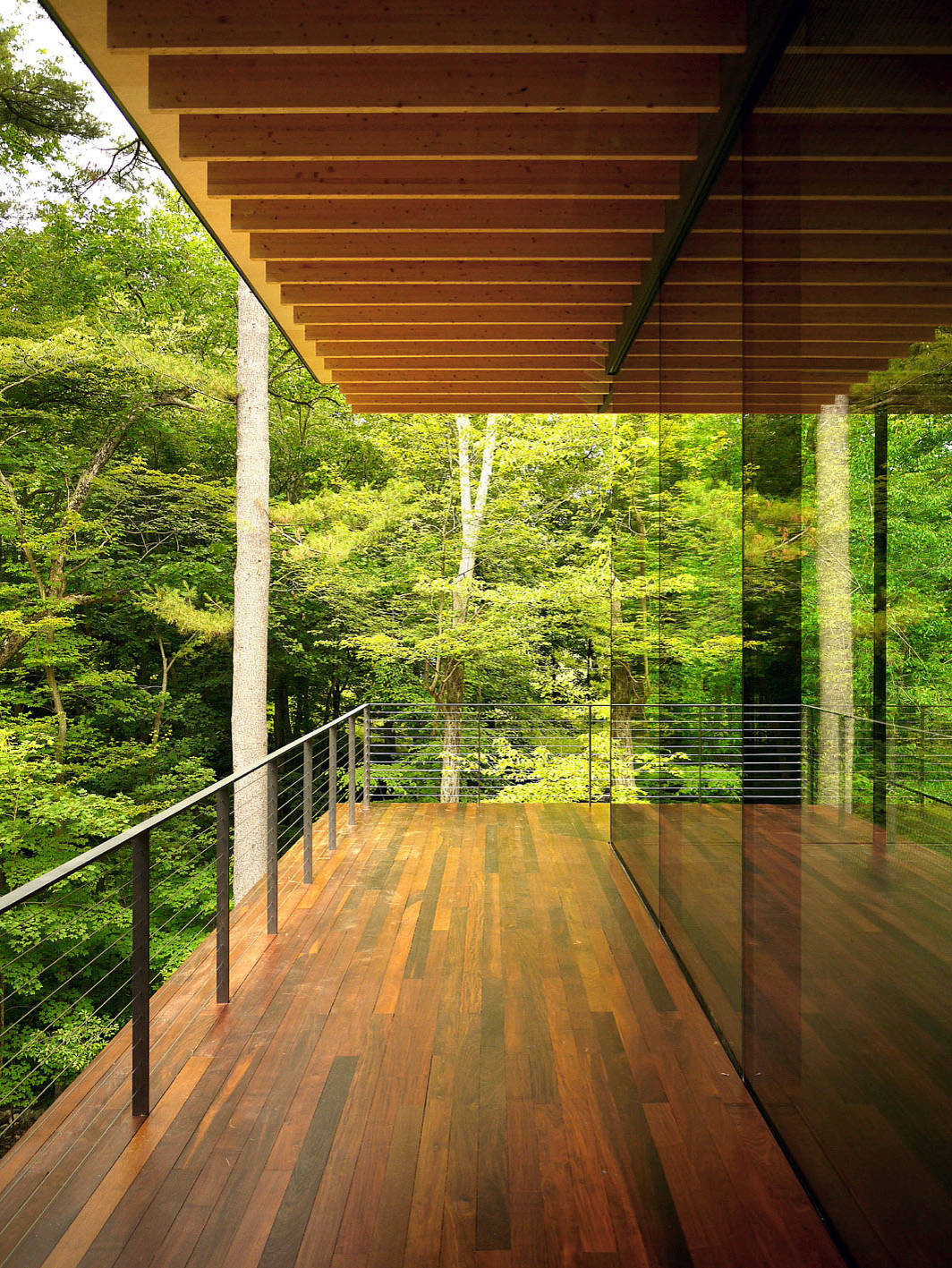 8 Balcony Railing Designs for Urban Homes