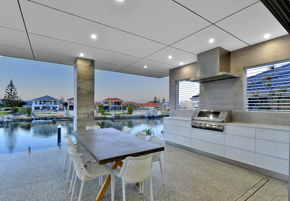 Voyager Close - Balcony - Perth - by Mandurah Homes Pty Ltd | Houzz