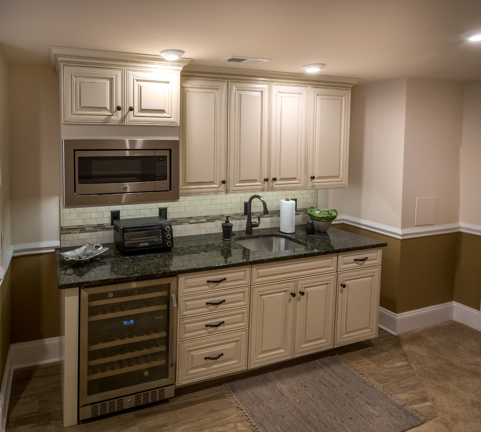 Adding Livable Space: A Basement Transformed - Klassisch modern ...