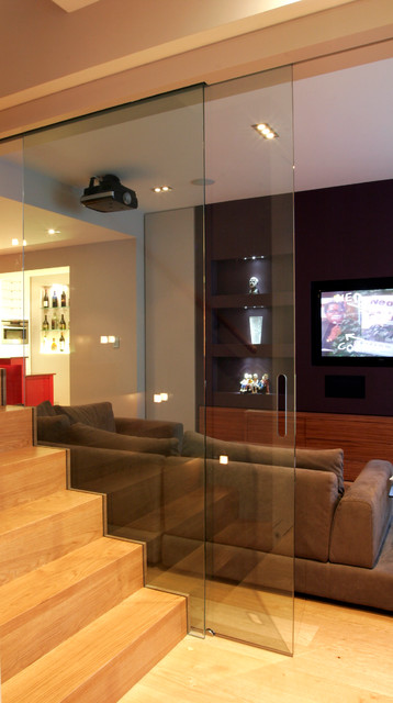 Basement construction in a double fronted Victorian house in Battersea ...