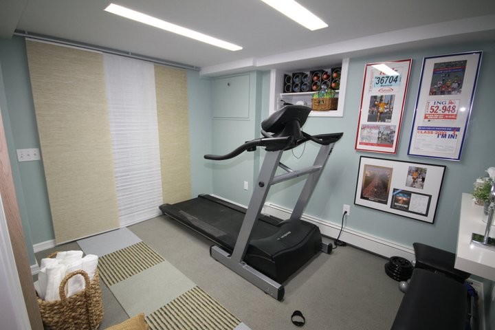 Basement (Lounge/Kitchenette/Gym/Laundry Room) - Traditional - Home Gym ...