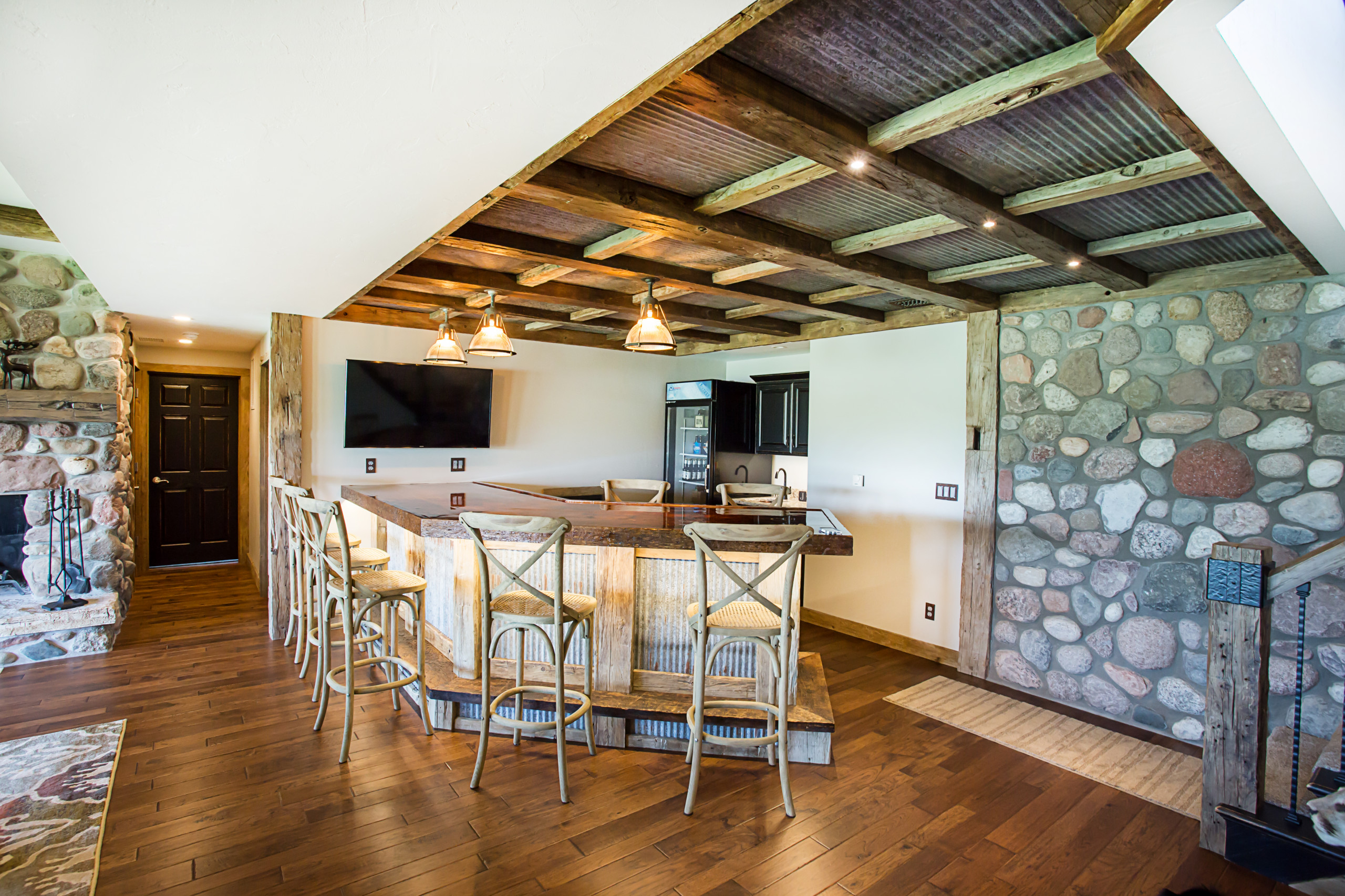 Stone Basement Bar Designs