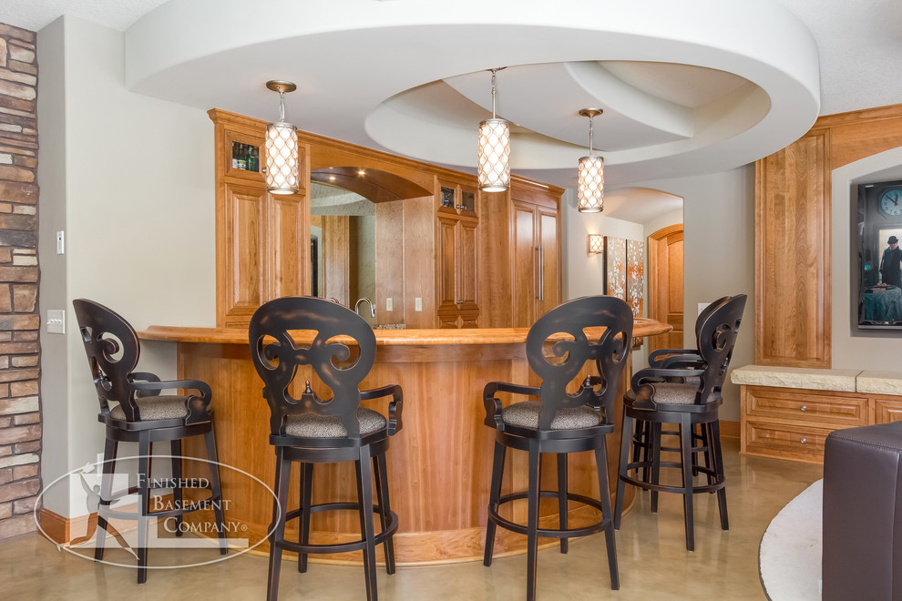 Basement Wet Bar - Traditional - Basement - Minneapolis - by FBC ...