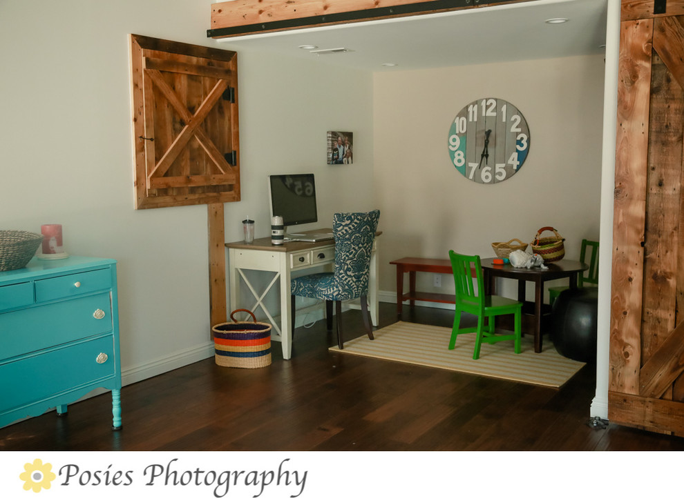 Cottage inspired Photography Studio with Rustic Flair - Rustic ...