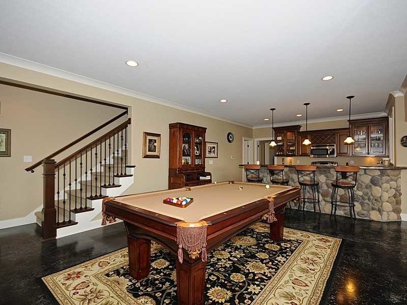 Craftsman - Craftsman - Basement - Indianapolis - by G&G Custom Homes ...