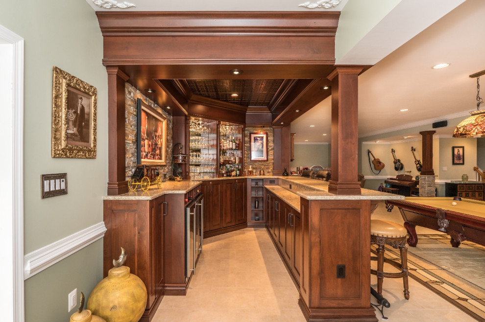 English Pub Style Bar Entertaining Space in Haymarket - Traditional ...